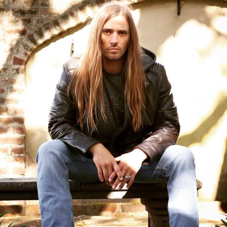 Adam Warner Brings A “Big Storm” of Real Country Music – Farm Girl With ...